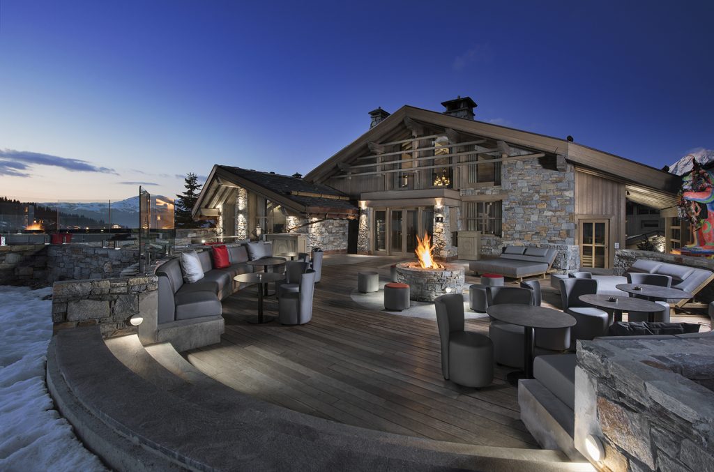 Luxury Place Magazine Le K2 Palace Courchevel : expérience palace et ...